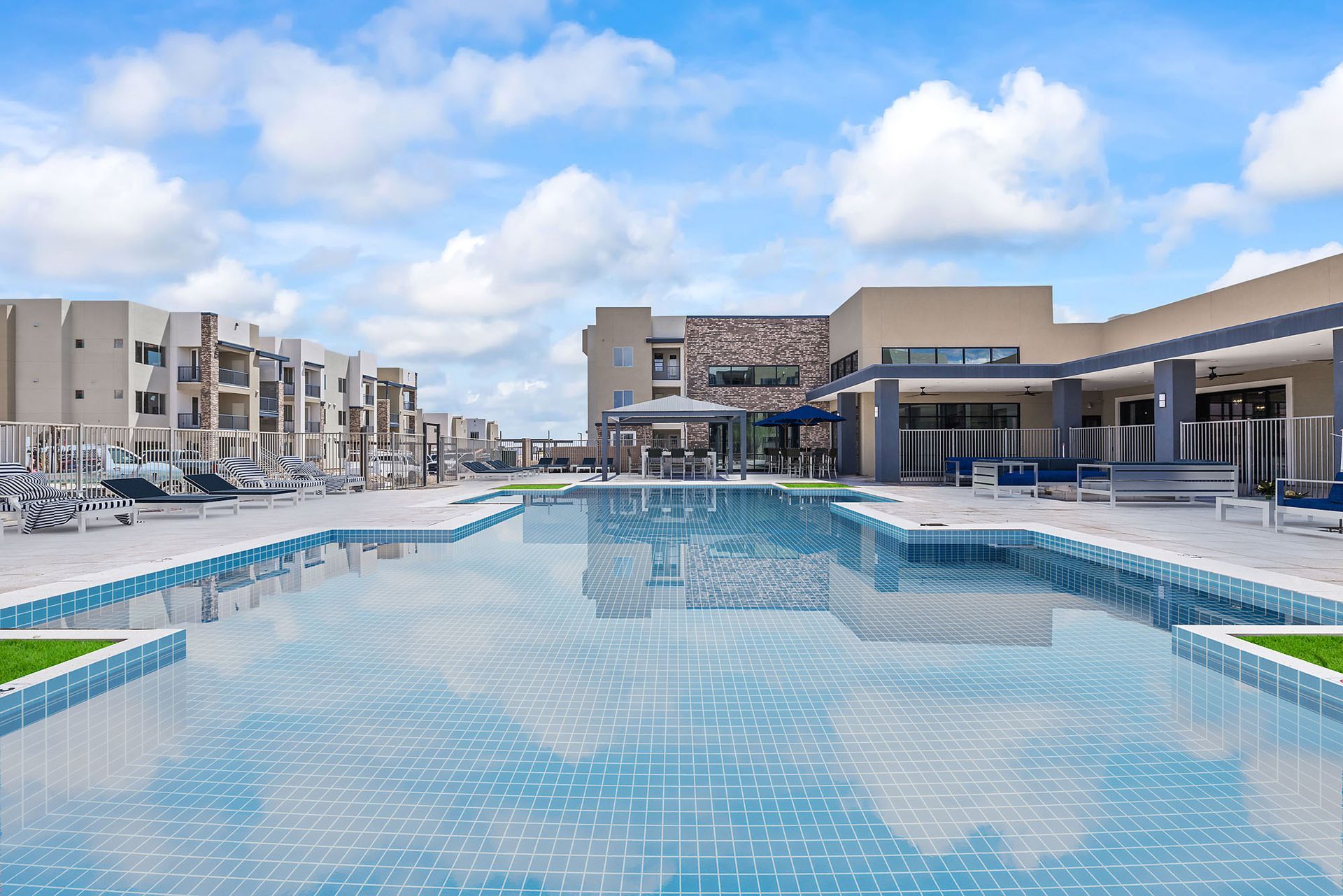 Floor Plans | 1, 2, & 3 Bedroom Apartments in North Phoenix