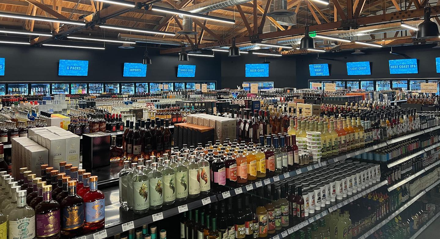 Trevor's Liquor Store Arcadia: Wood-Fired Pizza, Cocktails, Taphouse ...