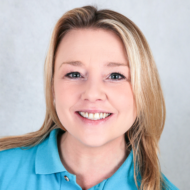Rebecca Hollingshead's Instagram, Twitter & Facebook on IDCrawl