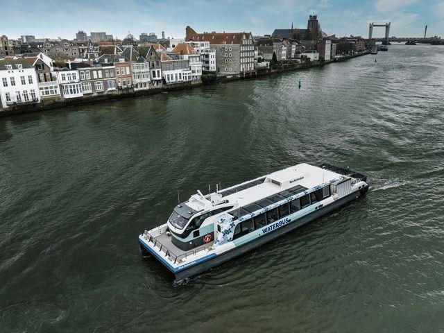 All Water Buses Portland Water Taxi | Hayden Island