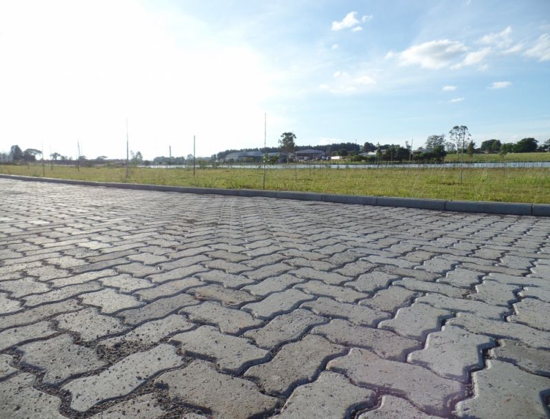 Guia Completo para Pavimentação Intertravada com Pisos de Concreto