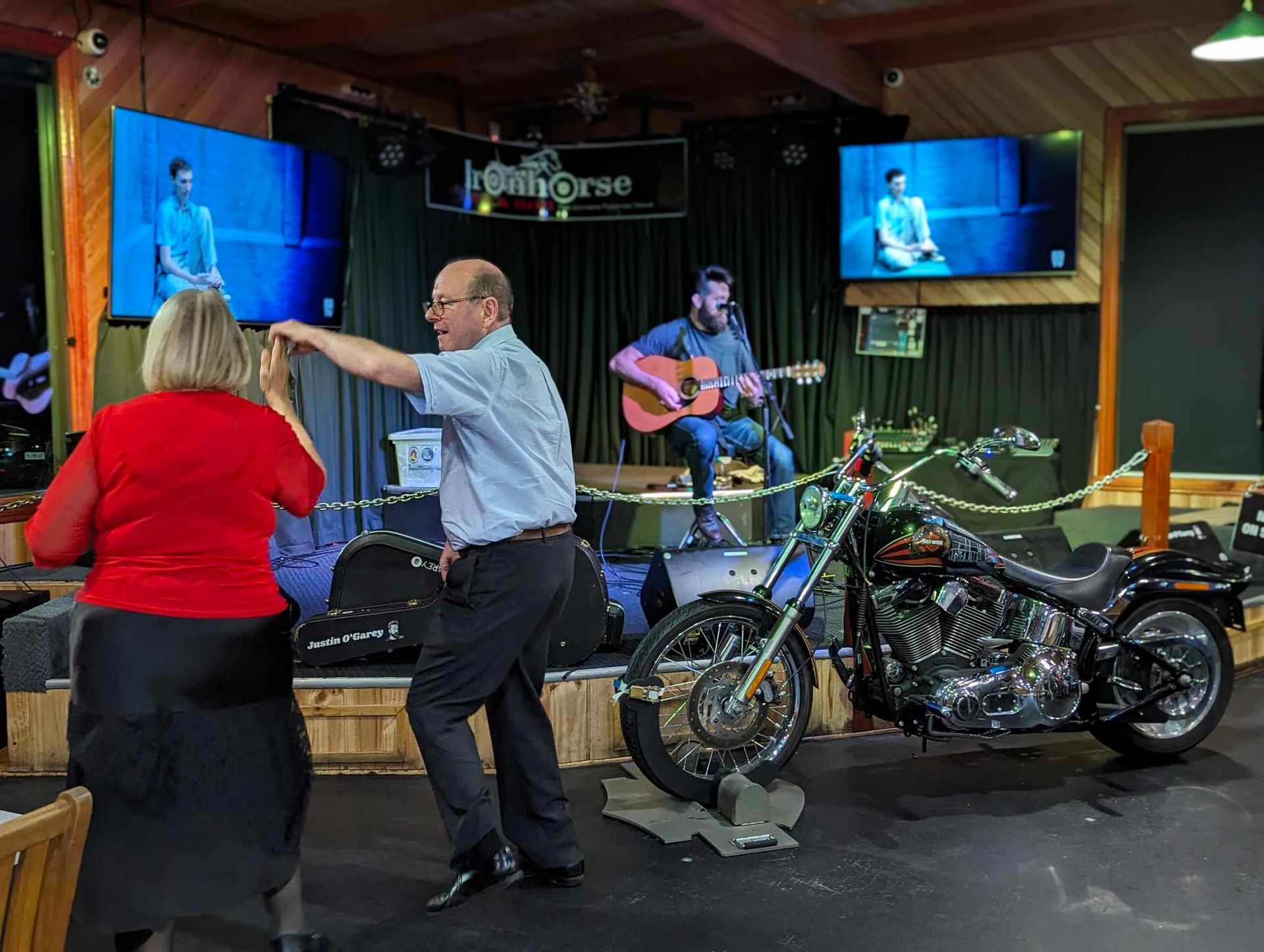 Best Bar & Pub in Launceston | Iron Horse Bar & Grill