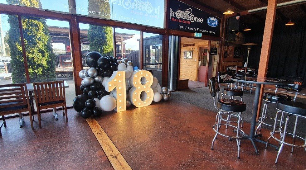 Best Bar & Pub in Launceston | Iron Horse Bar & Grill