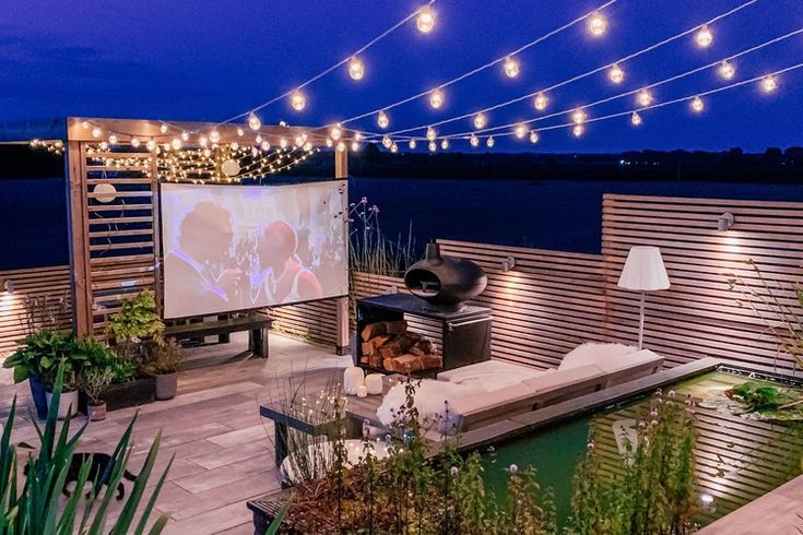 #1 Outdoor Movie Screen Rental and Events Company | Premiere