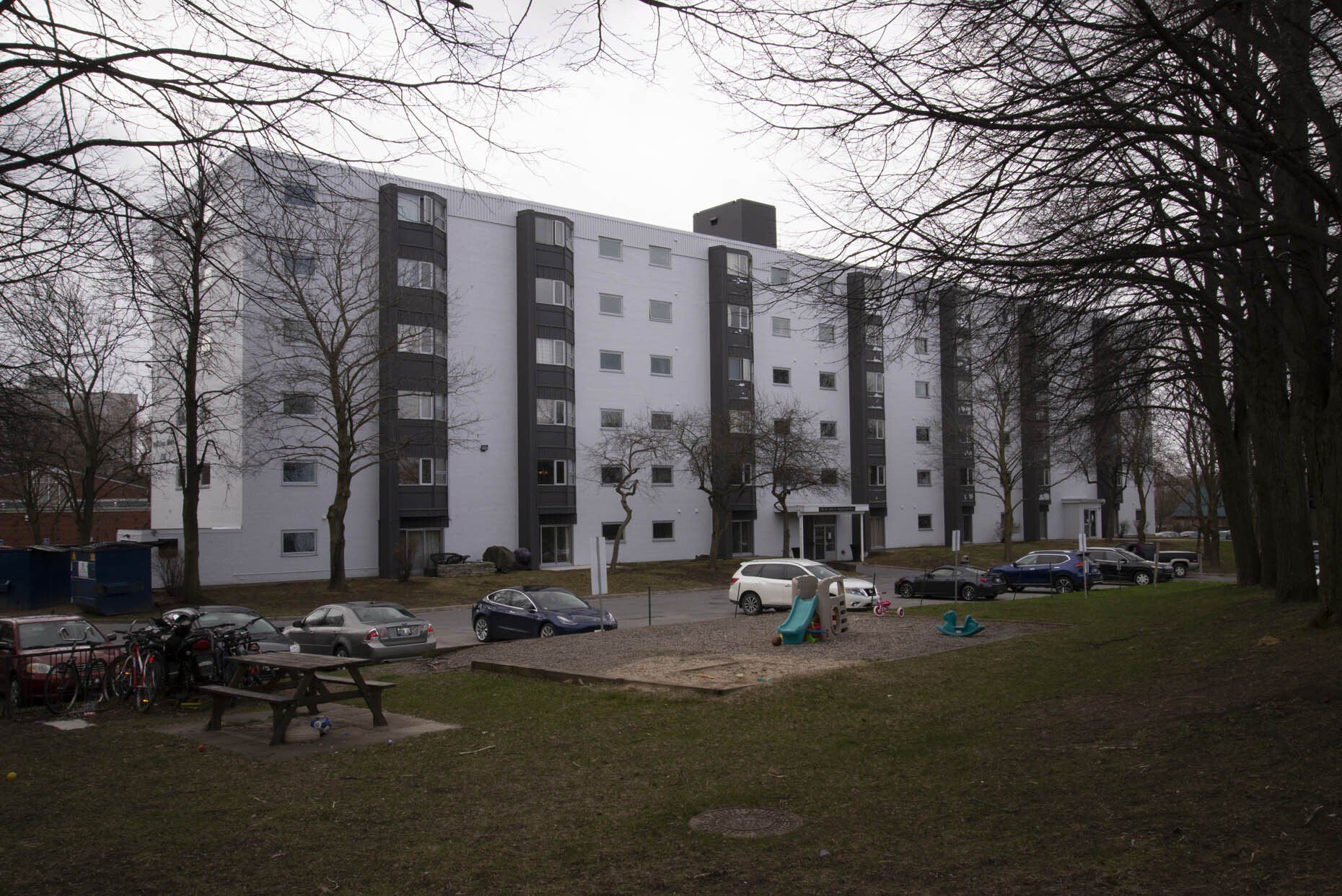 Apartment Gallery | Village Green
