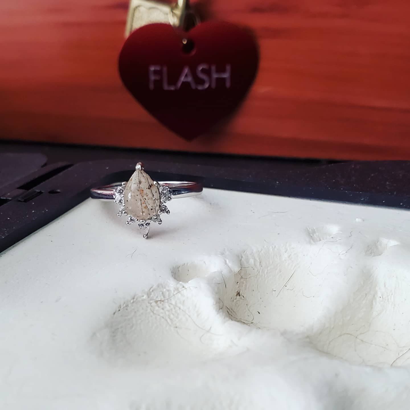 Everlasting Heart Keepsake and Memorial Jewelry