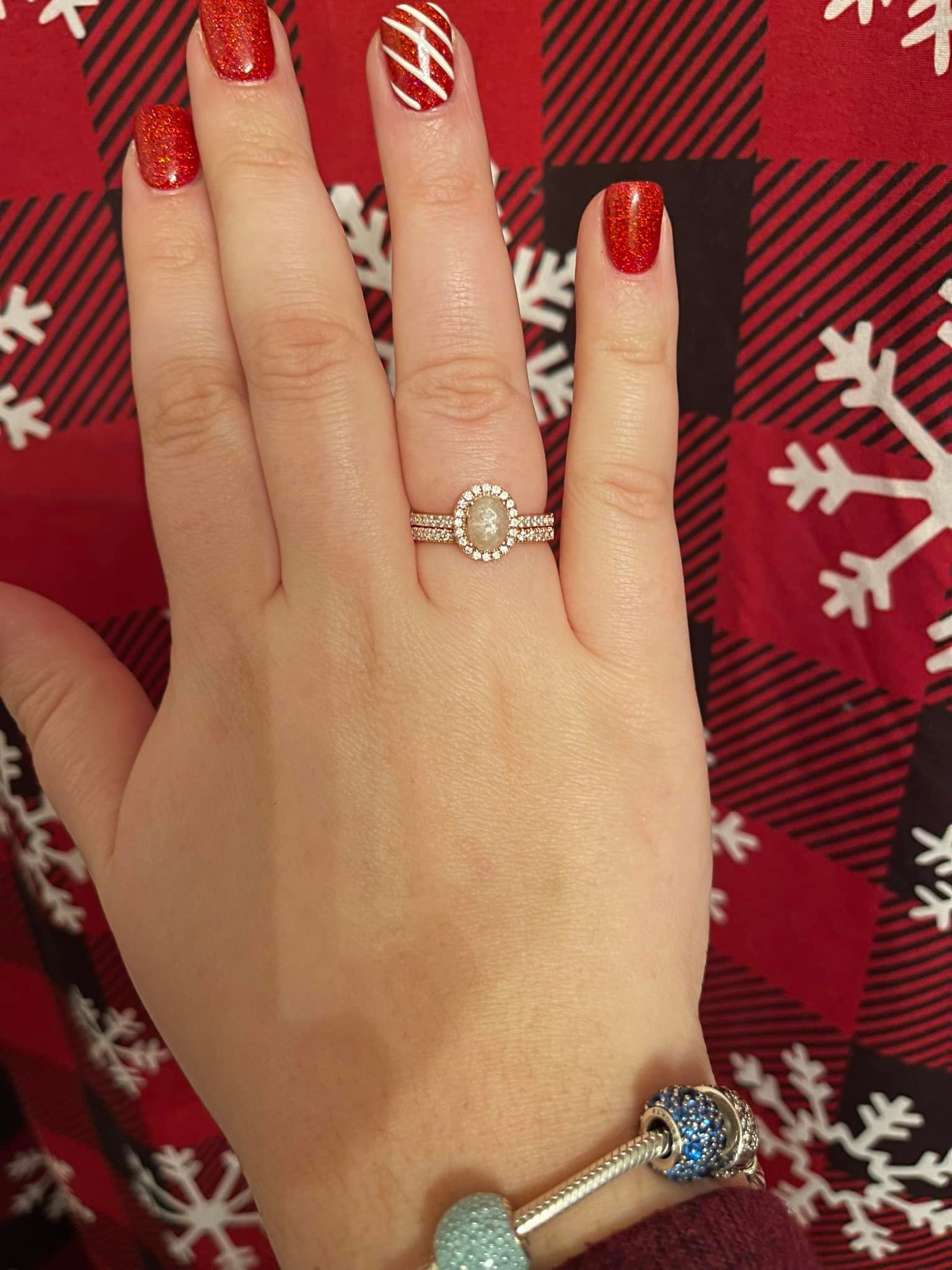 Everlasting Heart Keepsake and Memorial Jewelry