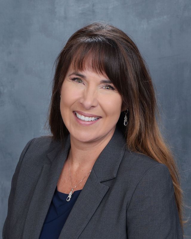 Amy Neary's Instagram, Twitter & Facebook on IDCrawl