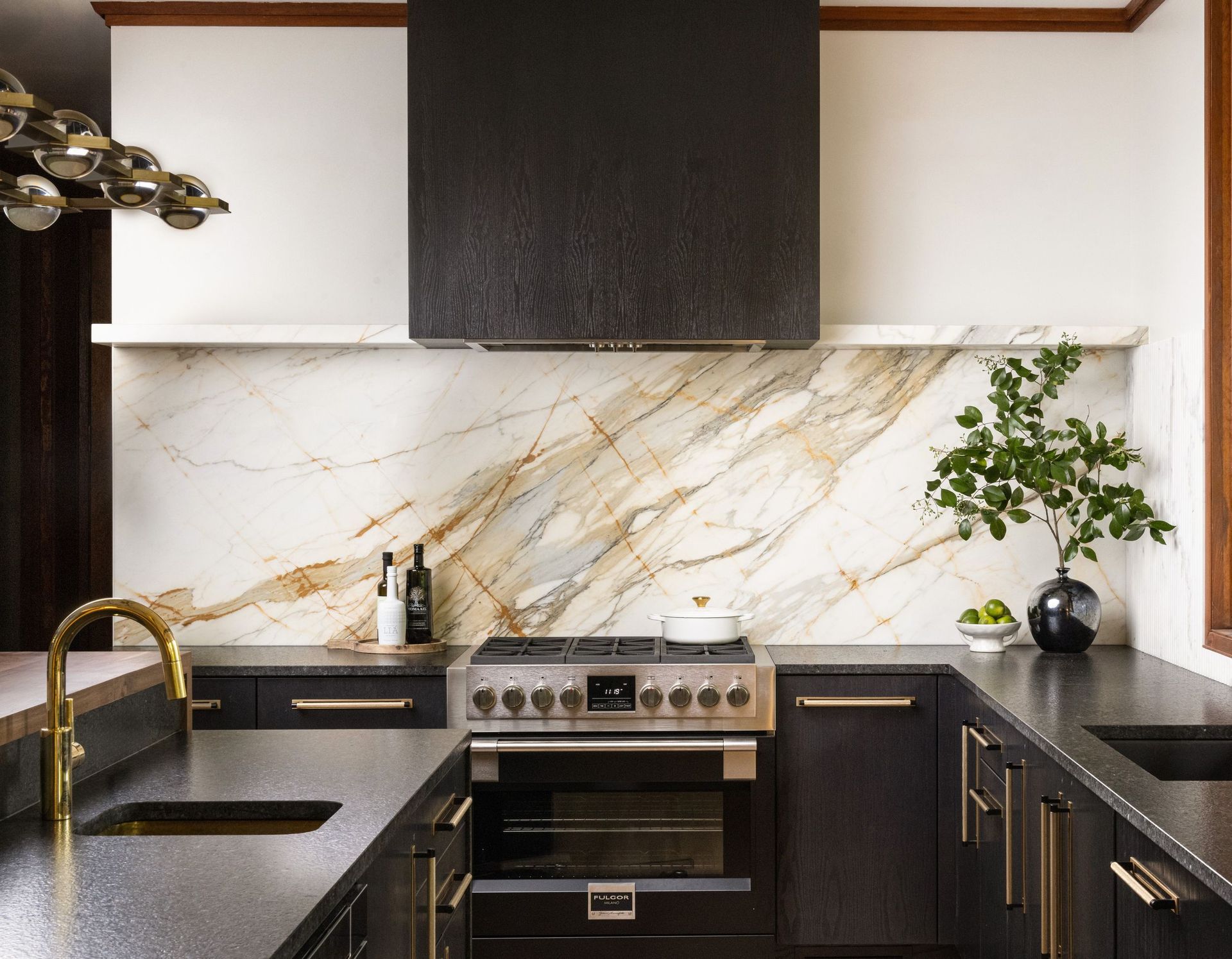 Forest Kitchen Design | Modern Kitchen Showroom