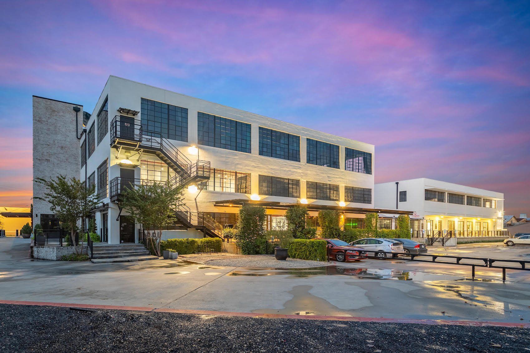 Home | The Deal Company