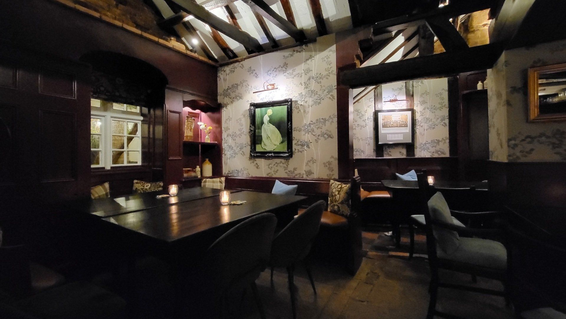 Althorp Coaching Inn | country pub restaurant in Northamptonshire