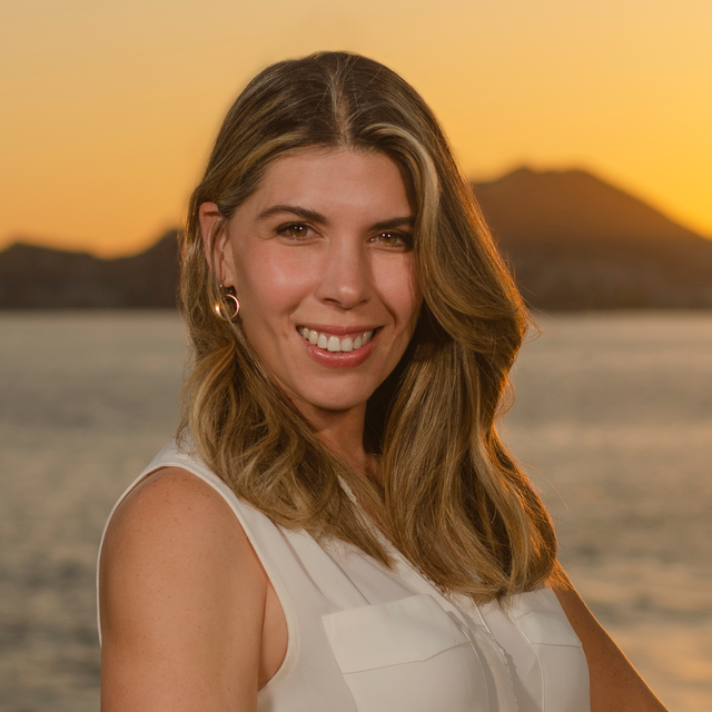 Denise Tirado's Instagram, Twitter & Facebook on IDCrawl