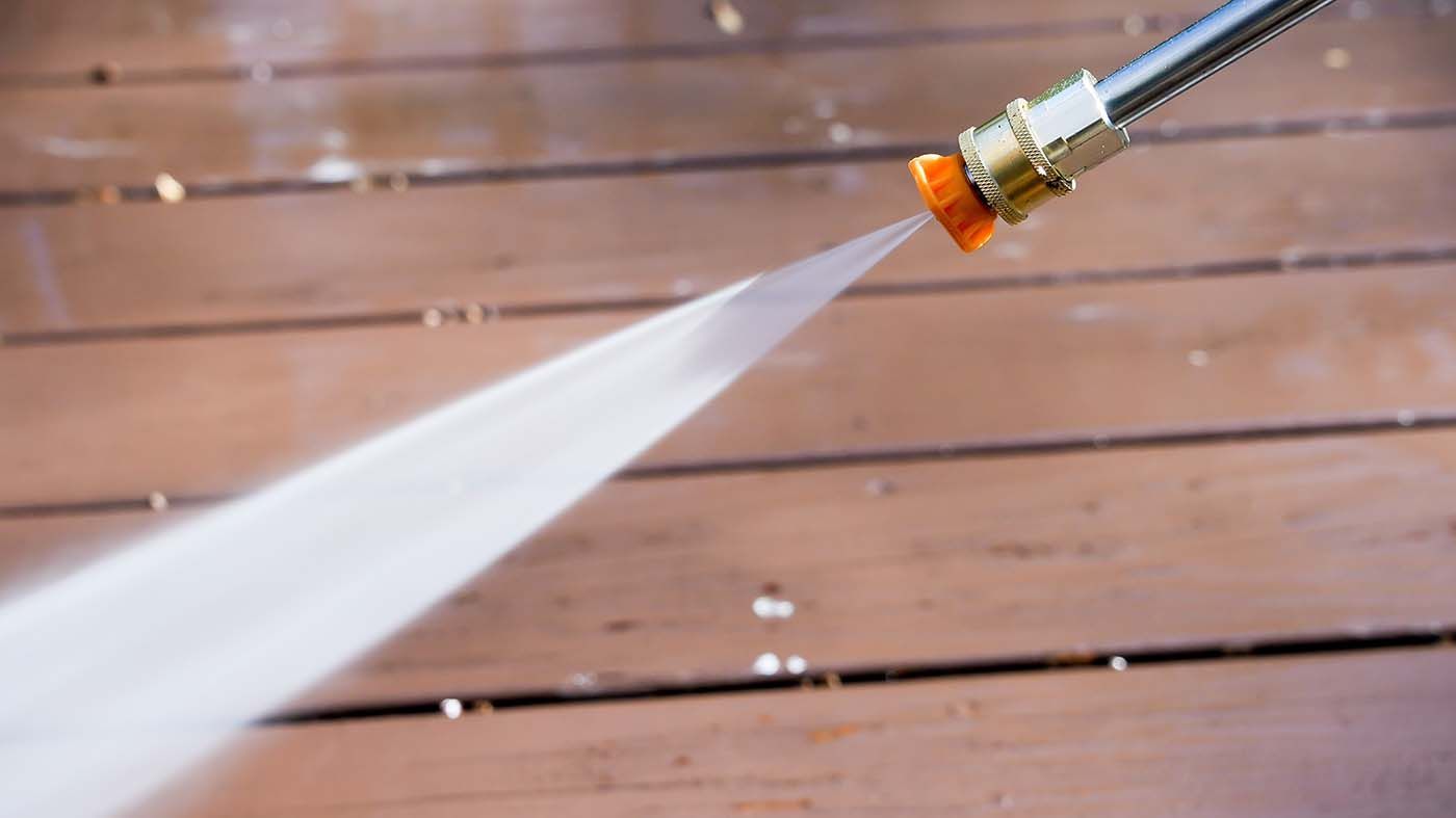 The Importance of Routine Deck Maintenance - Expert Deck Cleaning
