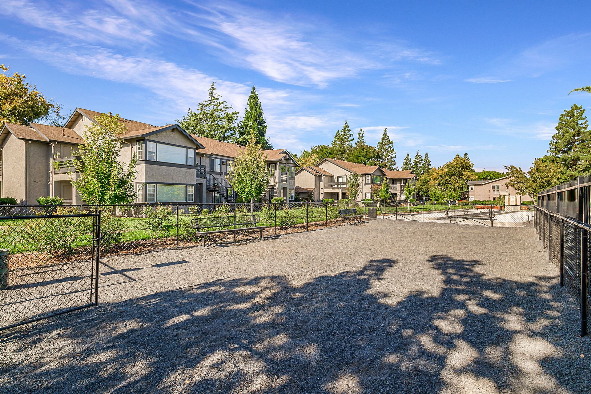 Amanda Place Apartments | Hignell Rentals Move In Specials