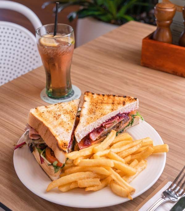 Eat & Drink | Rink 46 ━ Beers, Bistro, Bowls & Big Screens