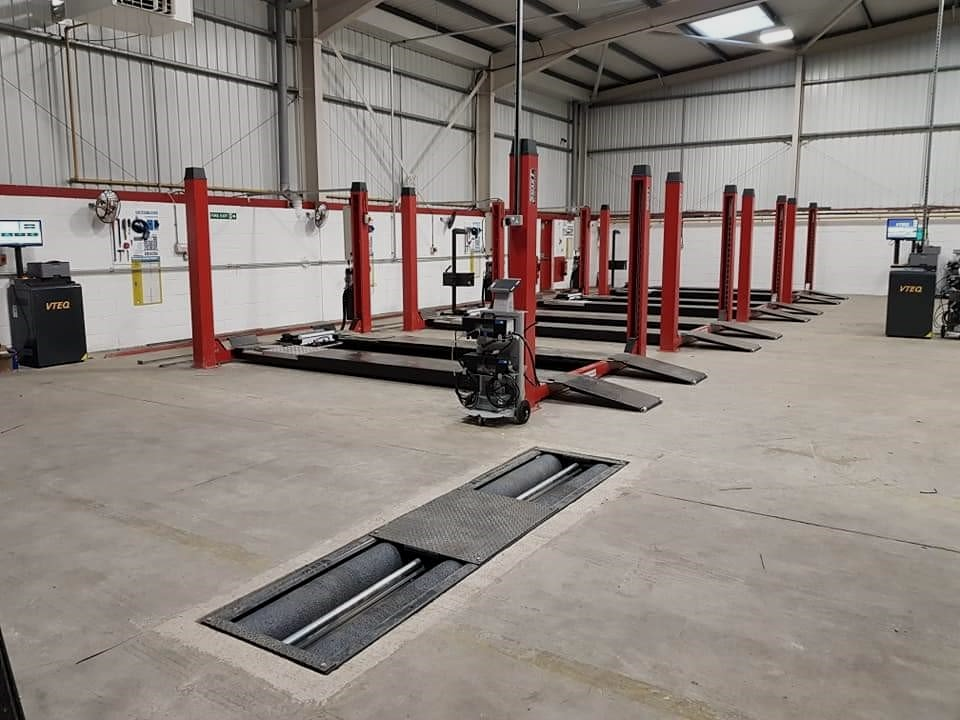 Commercial Vehicle Lifts